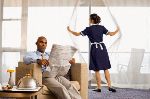 Hilton Newspaper Suit: Rodney Harmon Sues Hotel Chain After Charging ...