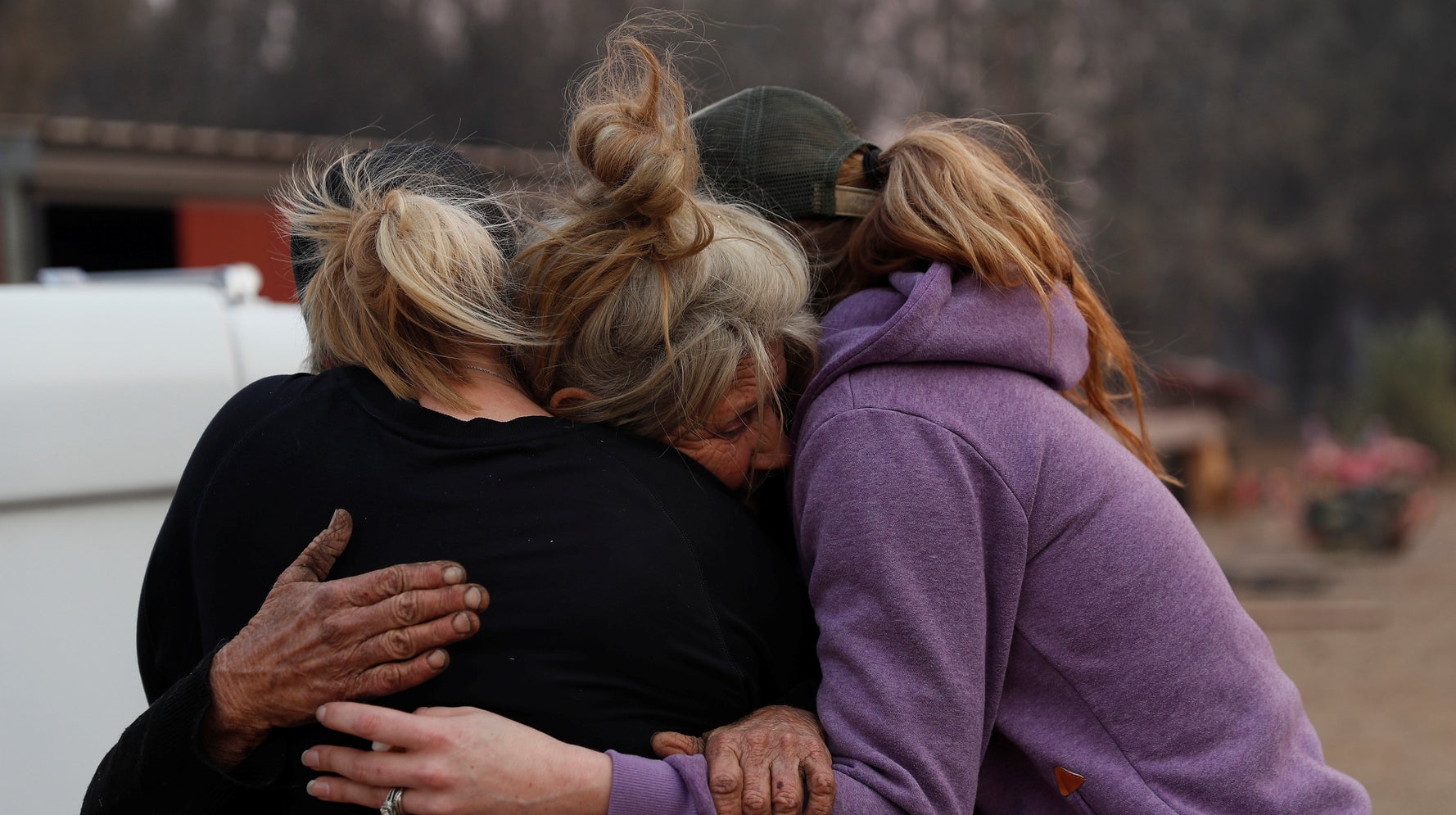 How You Can Help Victims Of California Wildfires | HuffPost Latest News