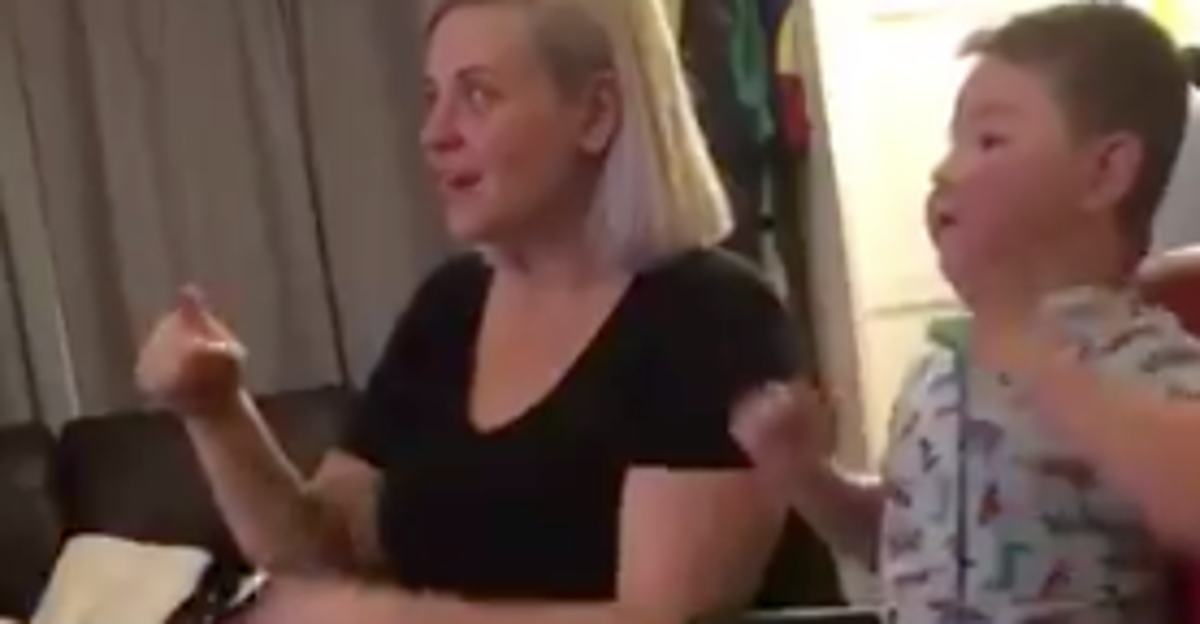 Mum Shares Deaf 6-Year-Old's Response To CBeebies' First Ever Signed ...
