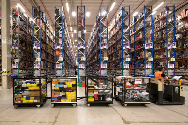 Στα άδυτα της Amazon: Ένας υπάλληλος περιγράφει την κόλαση που έζησε ...