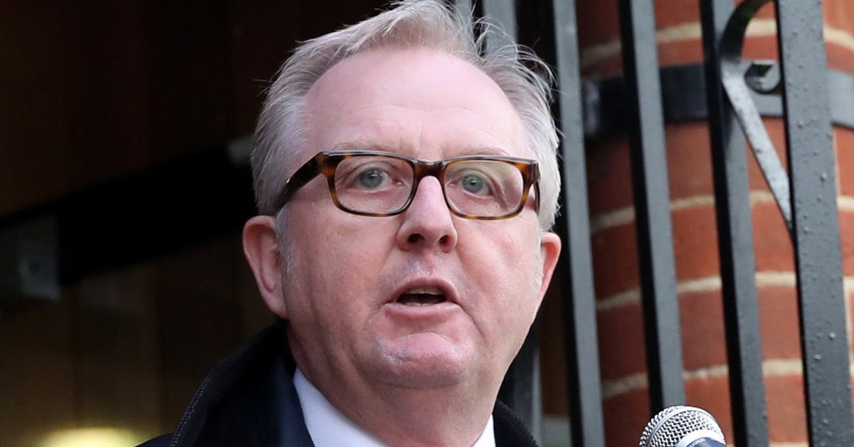 Labour Drops Investigation Into MP Ian Austin Amid Anti-Semitism Row ...