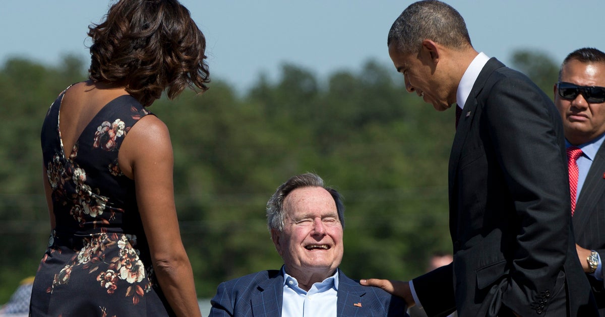 Michelle Obama Cancels Two Book Tour Events To Attend George H.W. Bush ...