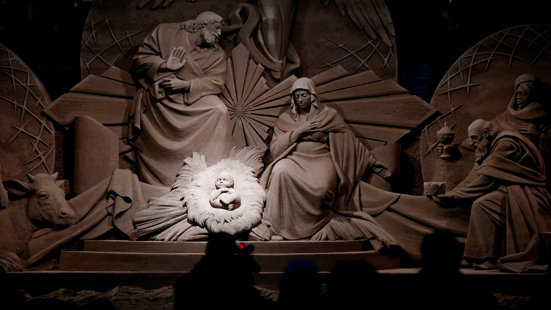 Nativity Scene At Vatican's St. Peter's Square Was Sculpted Out Of Sand ...