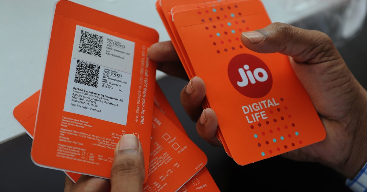 Some Telco Vendors Are Quietly Charging For 'Free' Reliance Jio Sim ...