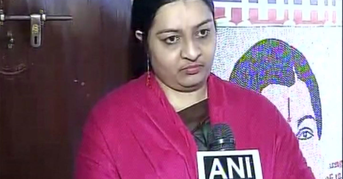 Jayalalithaa's Niece Deepa Jayakumar Joins O. Panneerselvam Camp ...