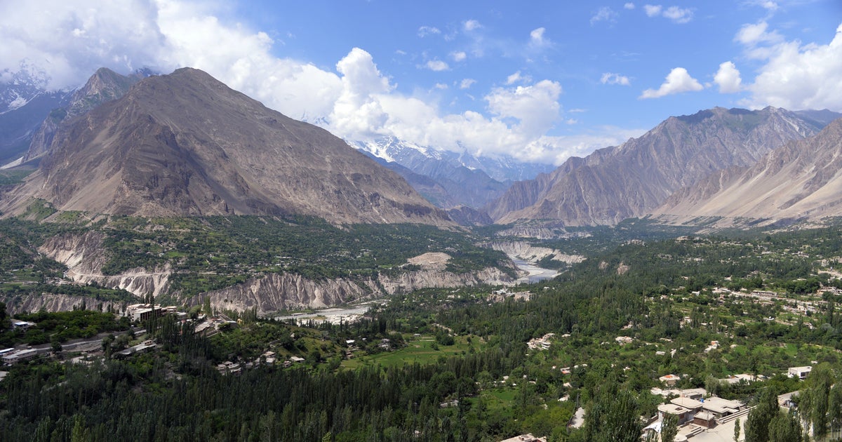 Pakistan Giving Gilgit-Baltistan In PoK Provincial Status Unacceptable ...