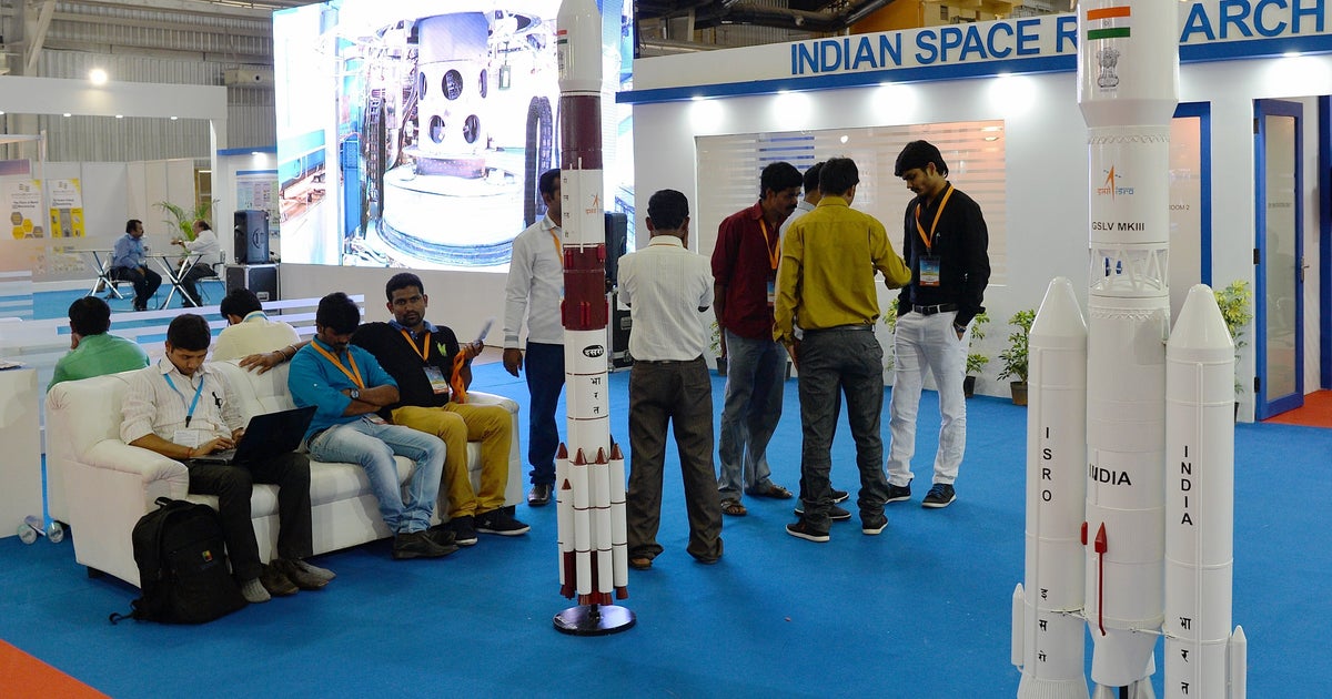 ISRO Brings Its Exhibition To Odisha For The First Time | HuffPost Tech