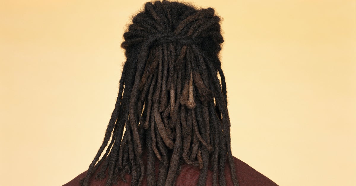 Video Of High School Wrestler Forced To Cut Locs Sparks Outrage ...