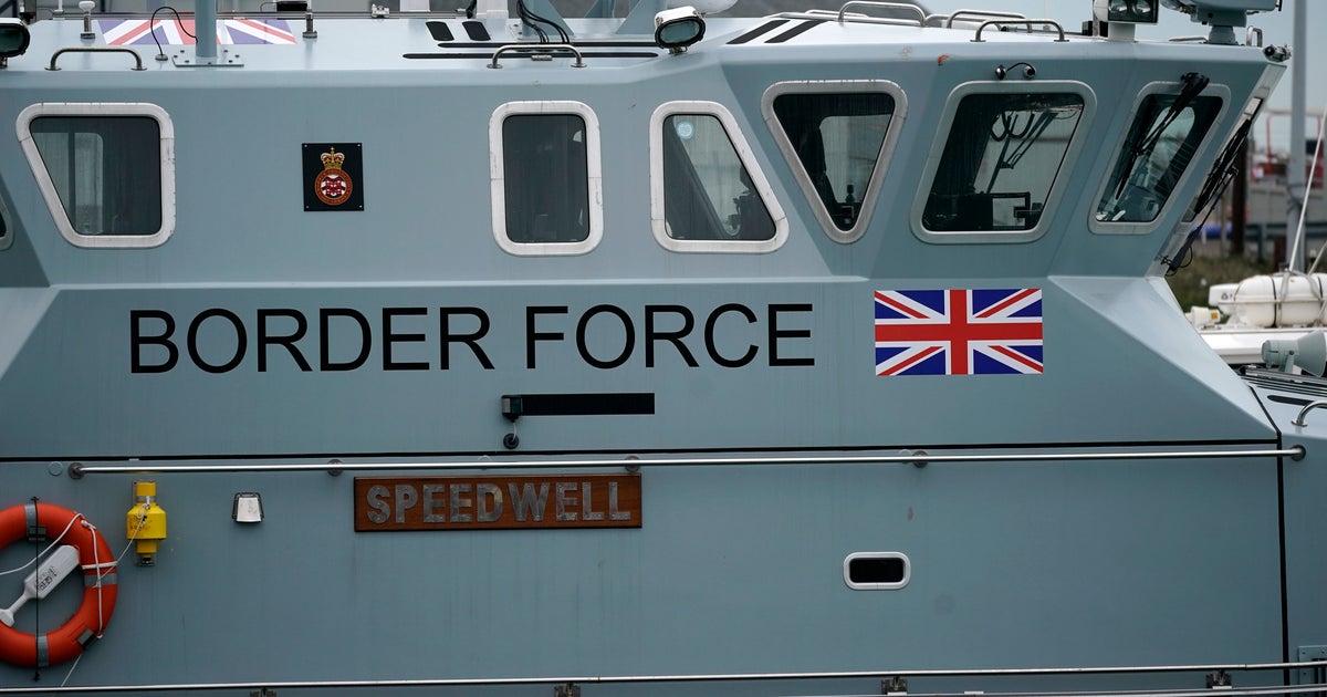 Immigration Minister To Discuss Migrant Crisis With Channel Border ...