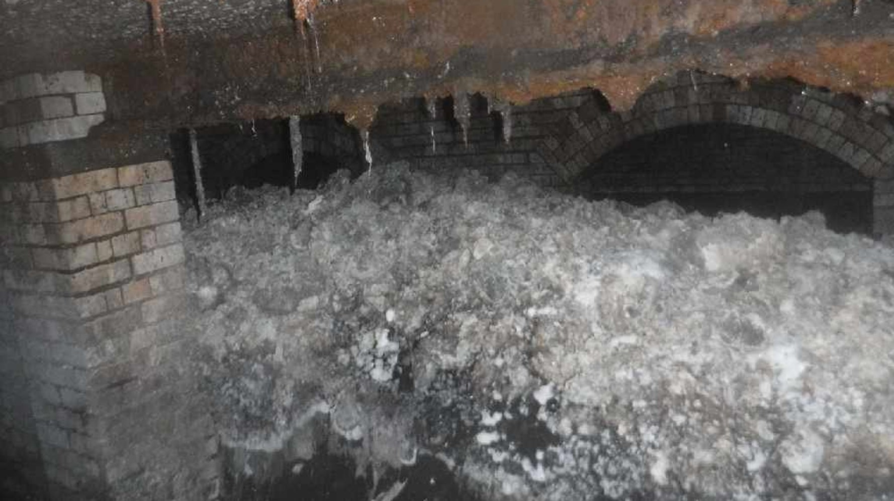 This Monster Fatberg Is 64 Metres Long And Lurking Under A UK Seaside ...