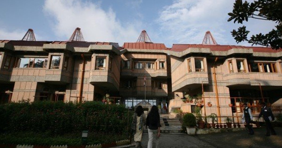 Fake IAS Officer: Woman Who Stayed At Mussoorie Academy Posing As ...