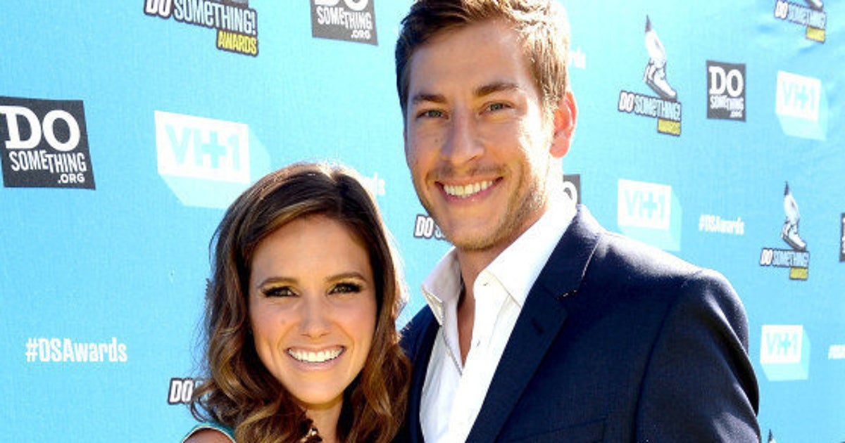 Google Executive Dan Fredinburg Killed In Mount Everest Avalanche After ...