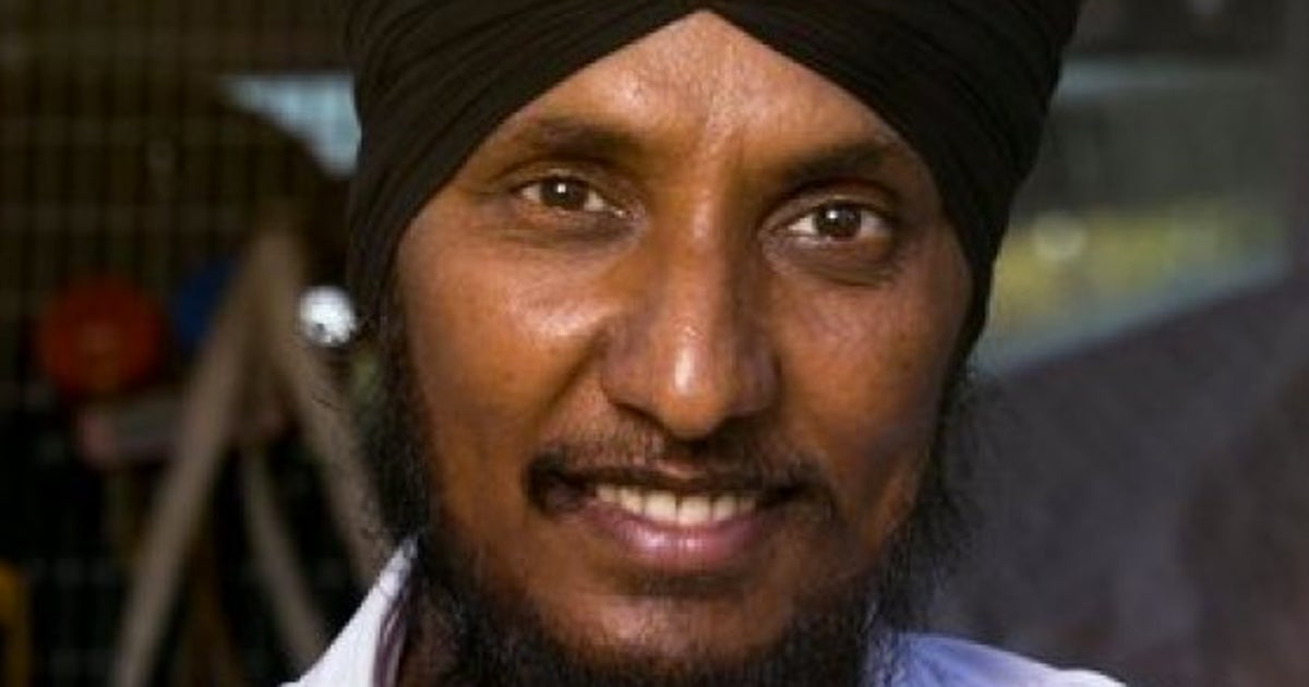 Sikh Cab Driver Is 'Australian Of The Day' For Serving Free Indian Food ...