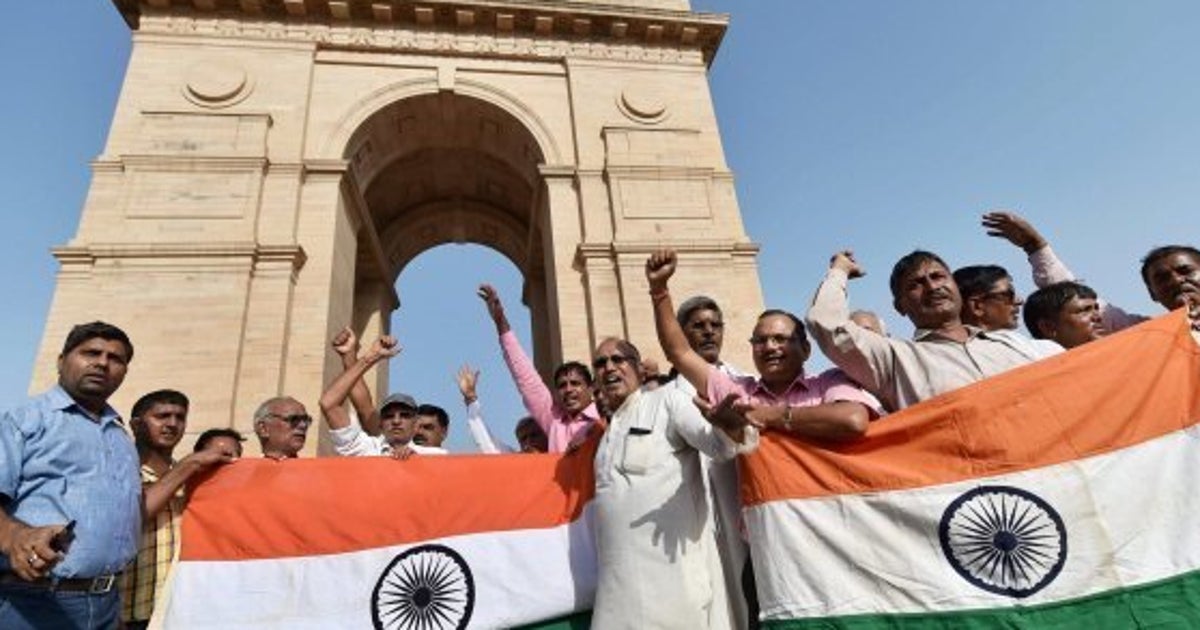 Sadda Haq, Aithe Rakh! Sloganeering Veterans Finally Withdraw Hunger ...