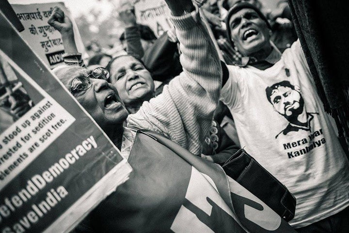 Photos: The Faces Of Dissent | HuffPost News