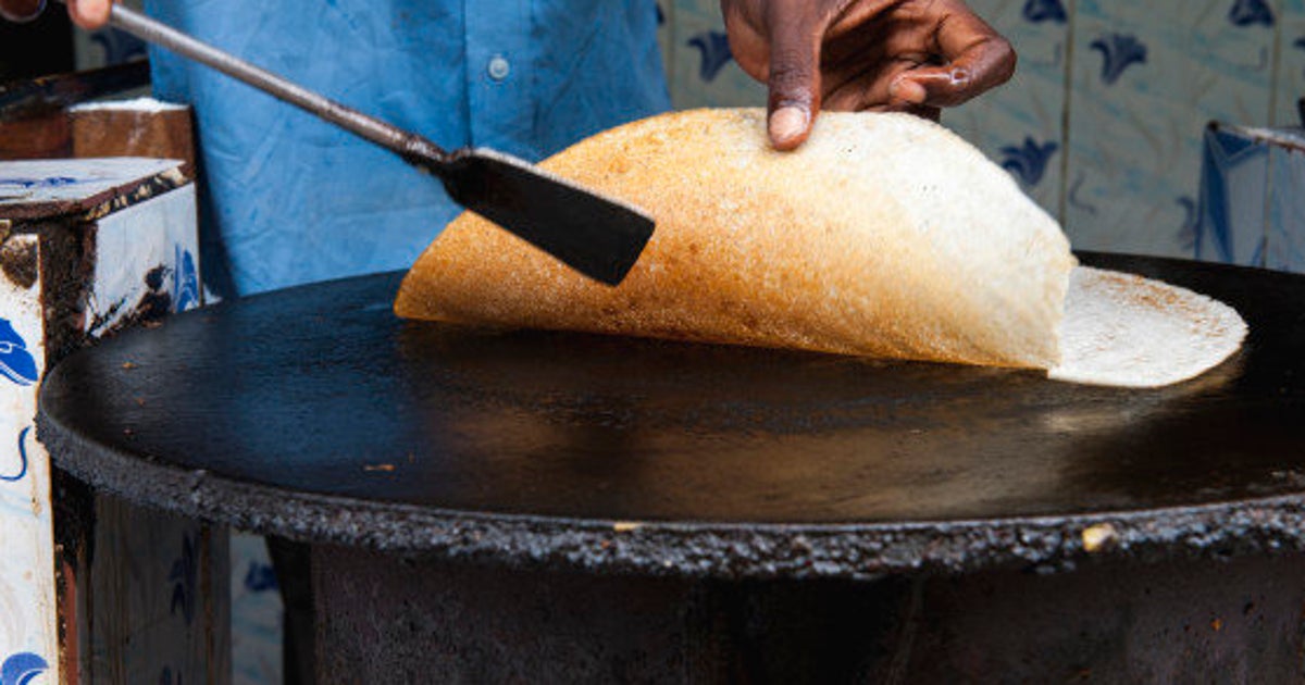 Dosa Master Batters Chutney Master To Death | HuffPost News