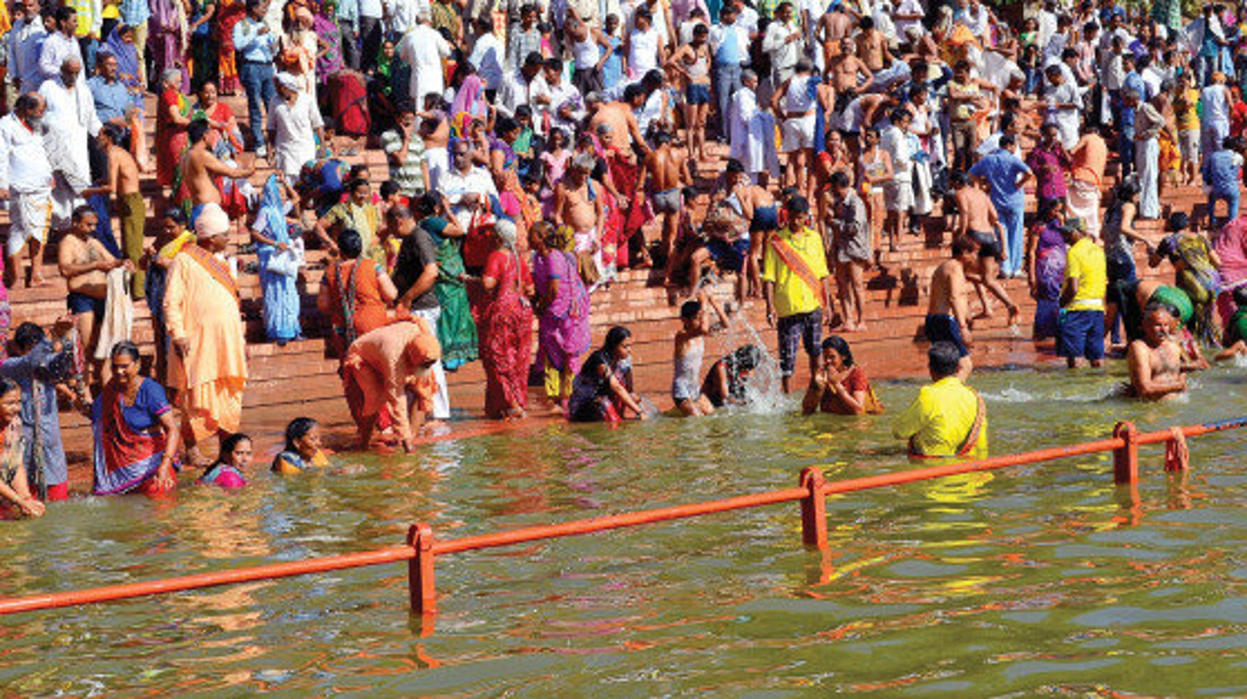 Girls Bathing In Kumbh Mela