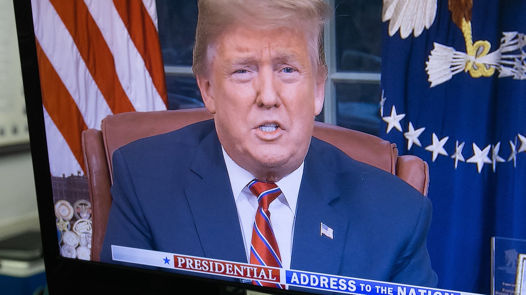 AP's Fact-Checking Shutdown Tweet Goes Viral For The Wrong Reasons ...