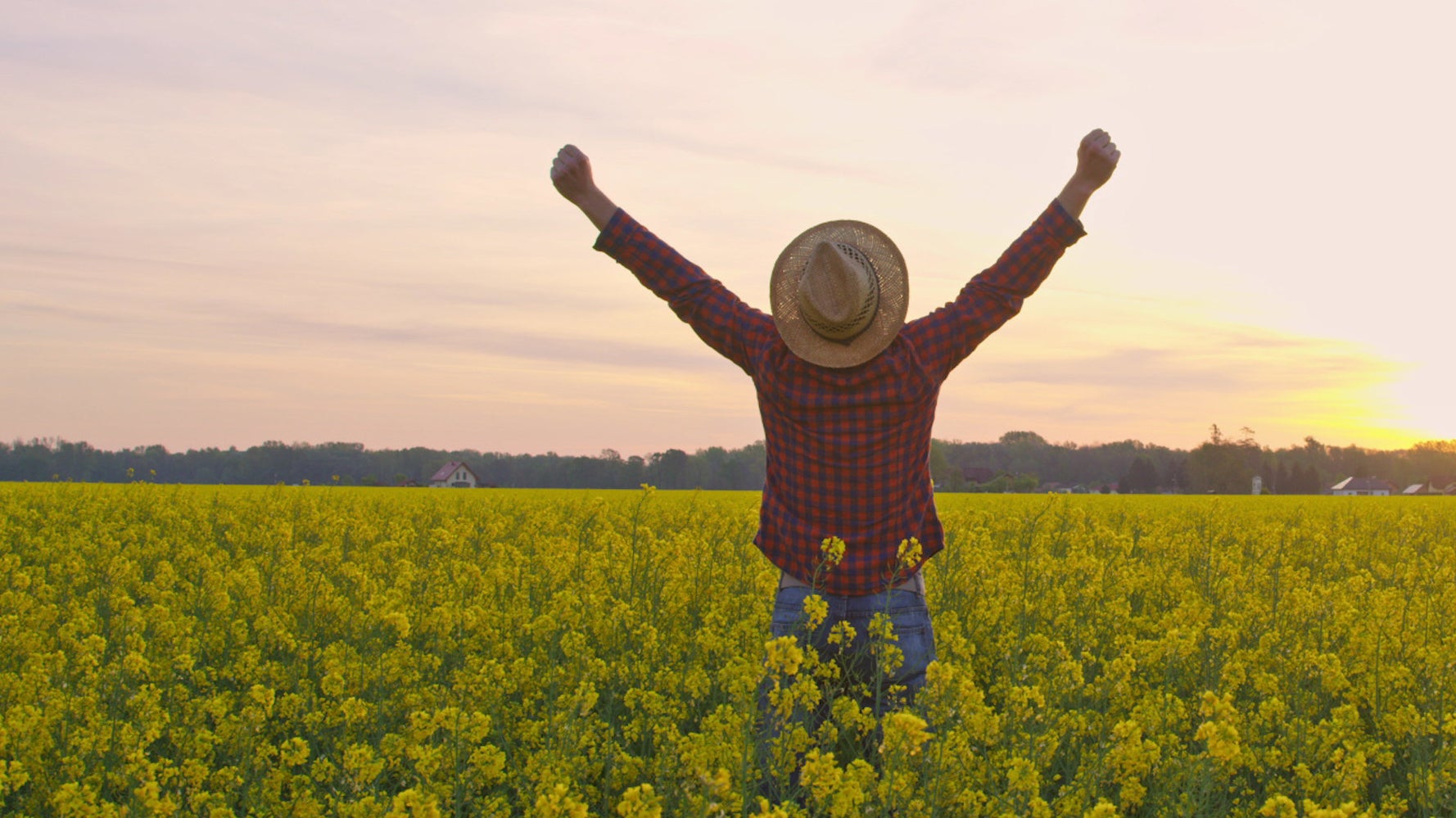 12 Acts Of Kindness To Improve Your Year | HuffPost UK Life