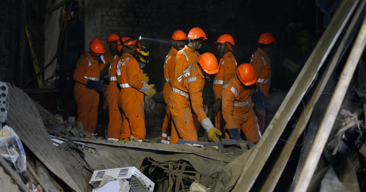 Gurgaon: At Least Five Trapped Under Debris As Four-Storey Building ...