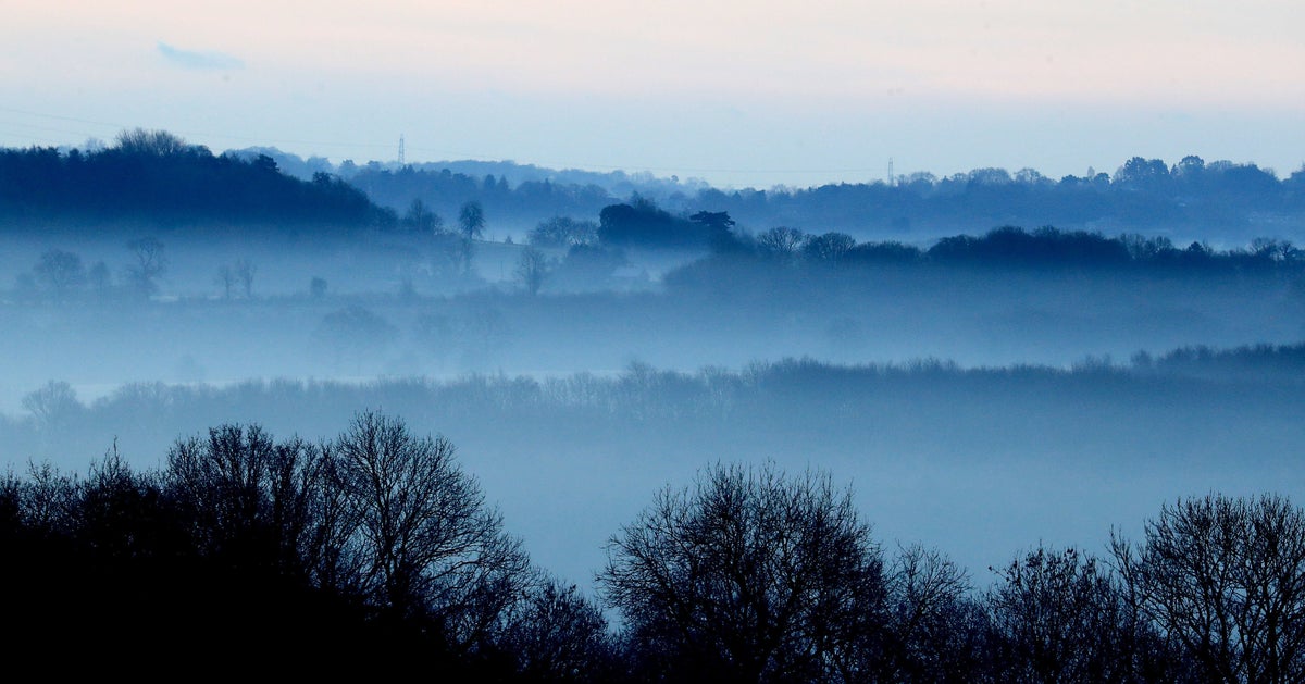 UK Weather: Ice And Freezing Rain Bring Treacherous Conditions ...