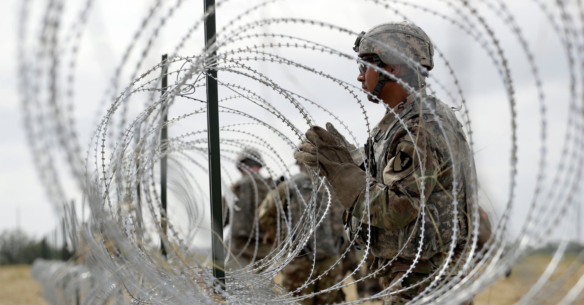 'Several Thousand' Additional Troops To Deploy To Southern Border ...