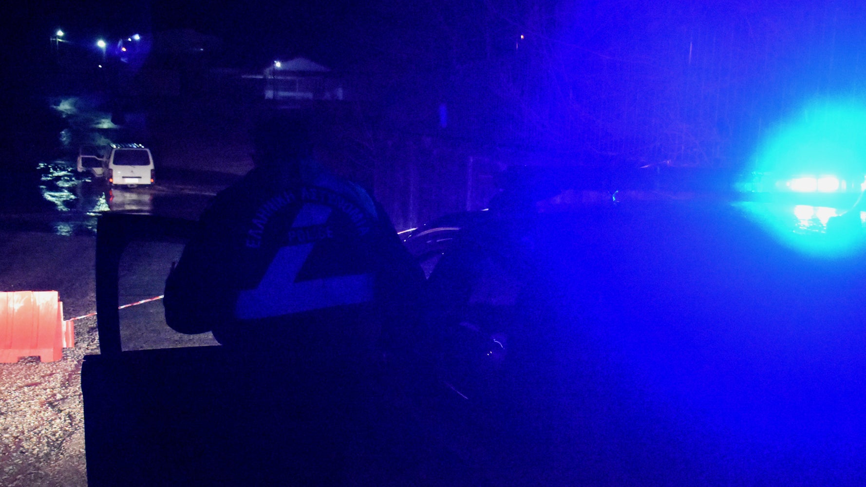 Νεκρή στο σπίτι της 85χρονη στη Νίκαια: Άνοιξε την πόρτα σε ληστές ...