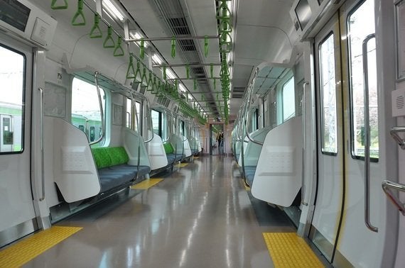 JR東日本E235系量産先行車－最新技術とデザインを融合したオシャレな車両－ インテリア編 | ハフポスト
