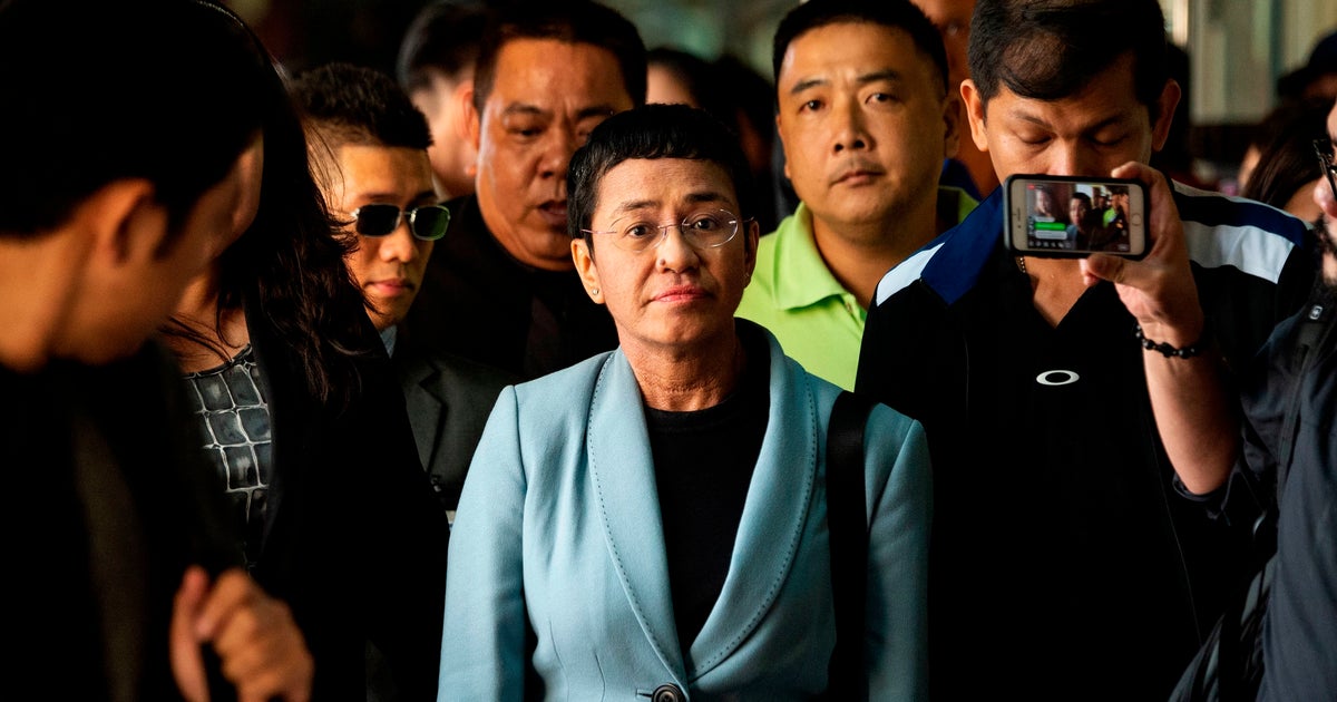 After Arrest, Pioneering Philippine Journalist Maria Ressa Resolves To ...