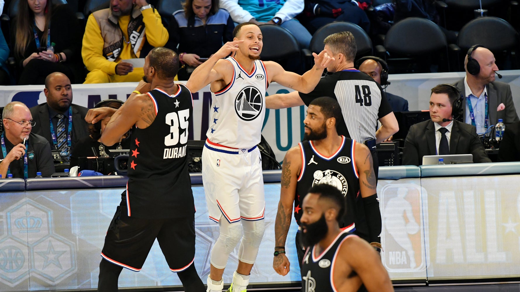 Steph Curry's Bounce Pass In The NBA All-Star Game Was Beautiful | HuffPost Sports