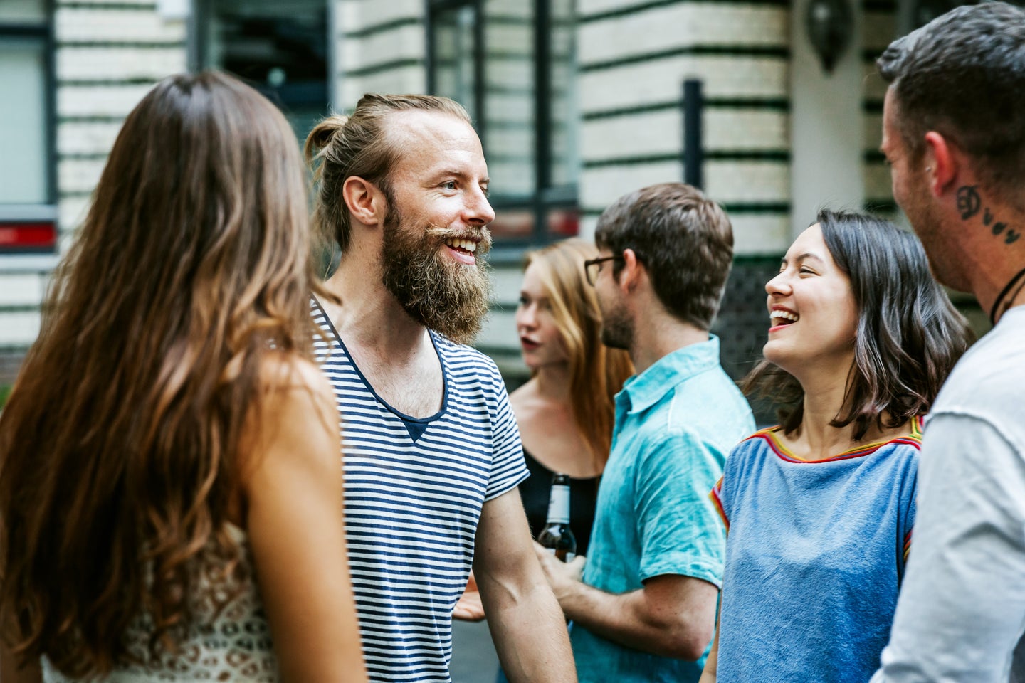 Here's How To Help Your Single Friend Find Love | HuffPost Life