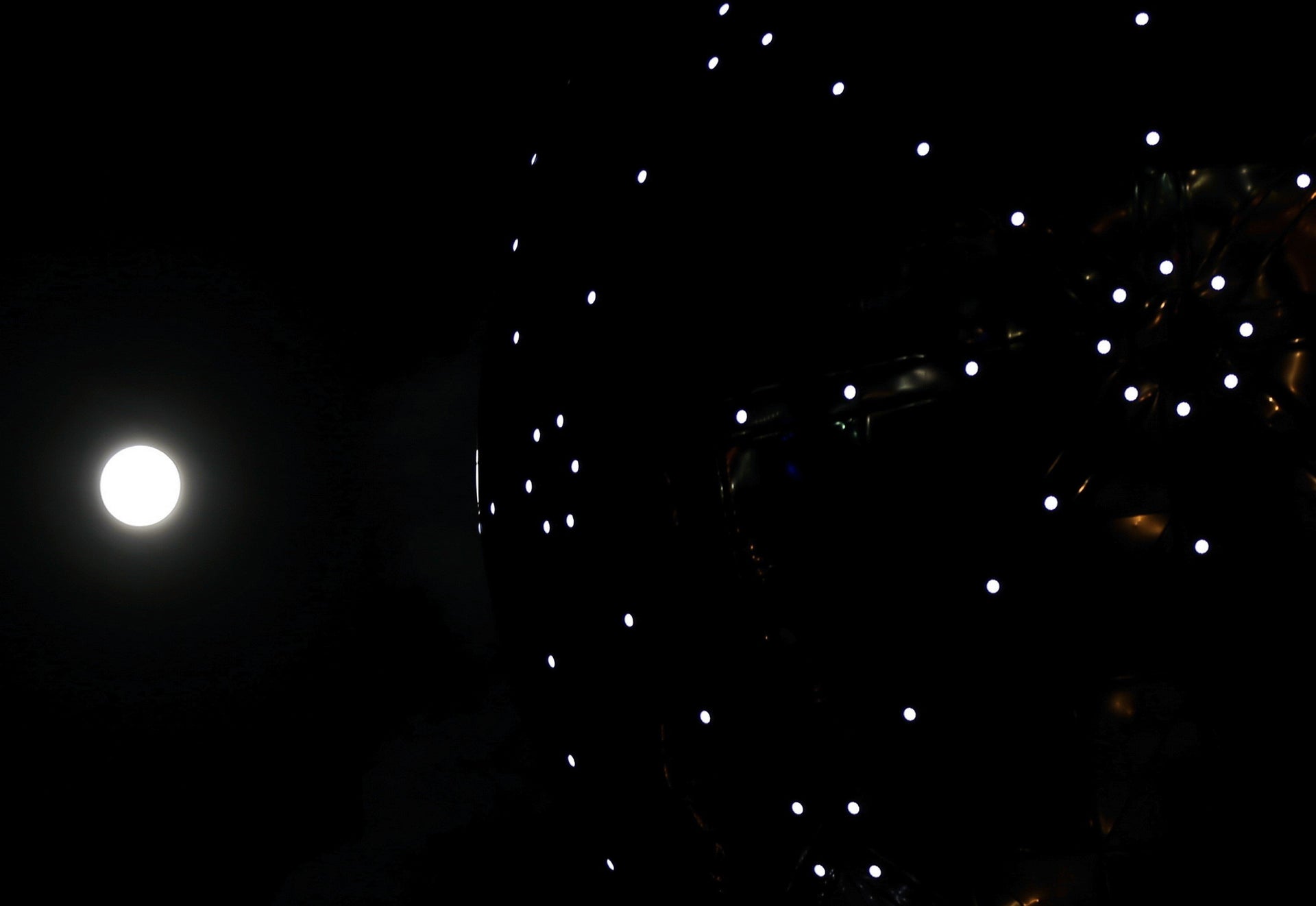 These Photos Capture February’s Sensational Supermoon In All Its ...