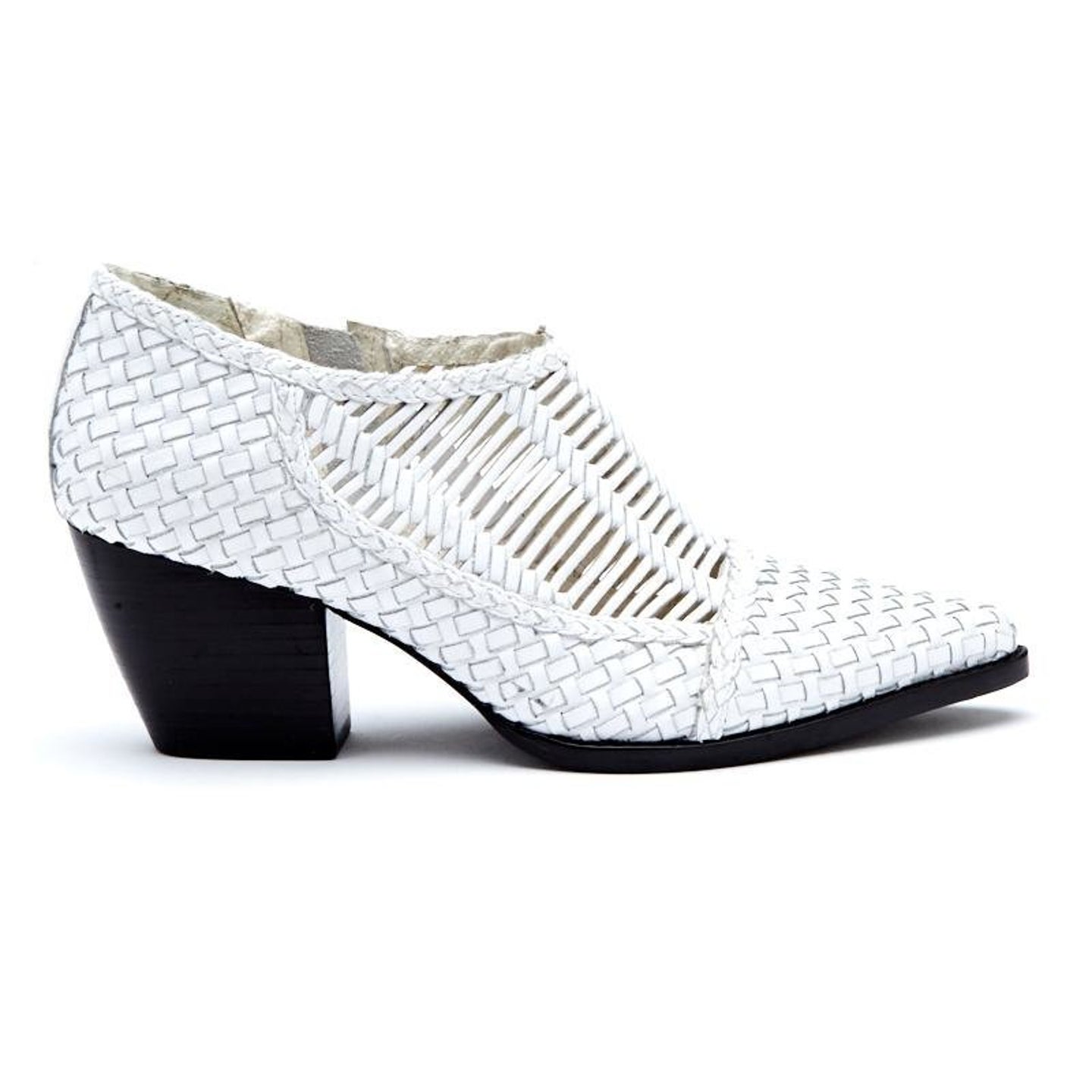 7 Spring Shoe Trends You're About To Be Seeing Everywhere | HuffPost Life
