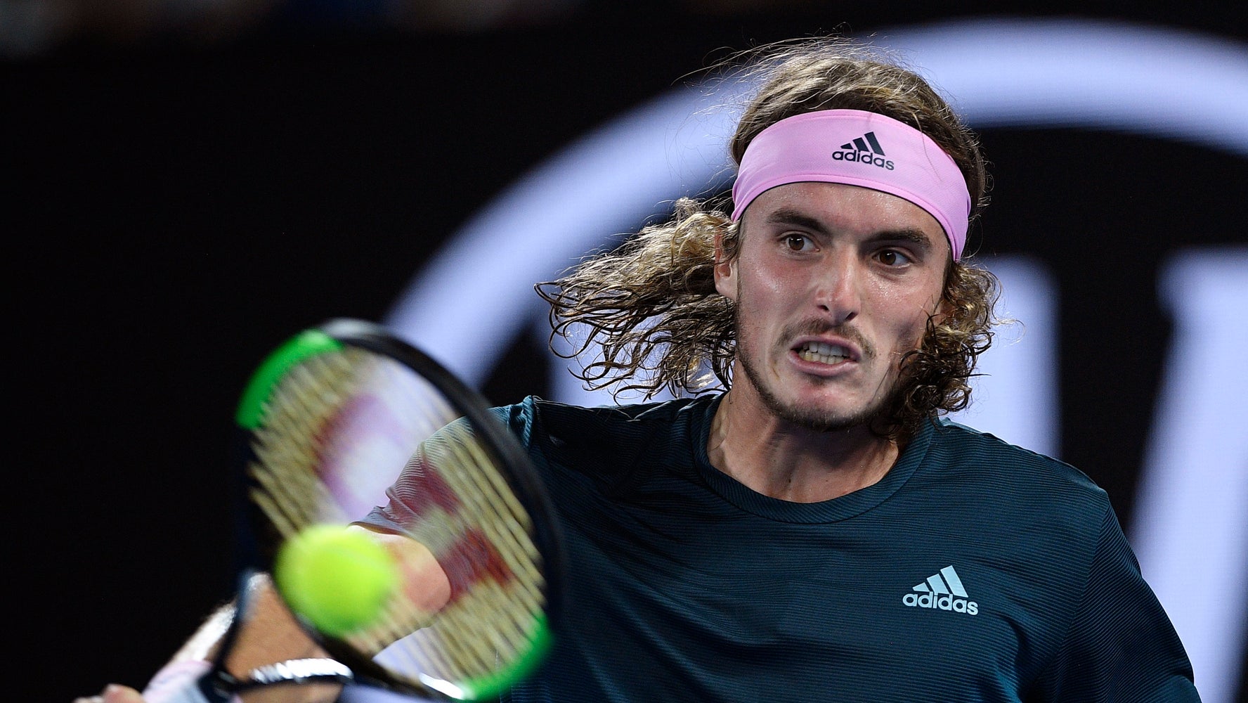 Ο Τσιτσιπάς κατέκτησε το τουρνουά ATP 250 στη Μασσαλία | HuffPost ...