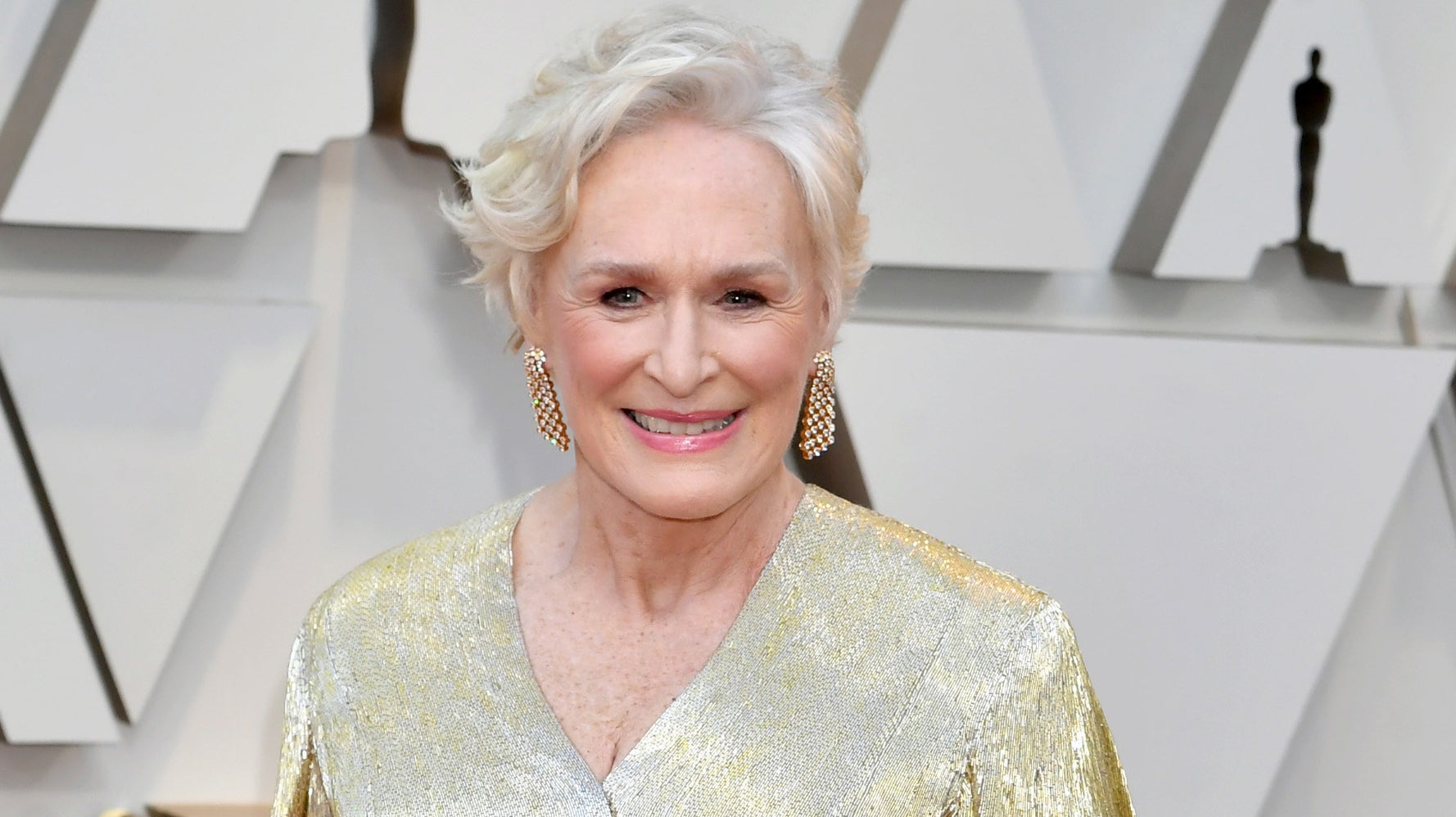Glenn Close Dresses Like The Oscar She's Probably Going To Win | HuffPost