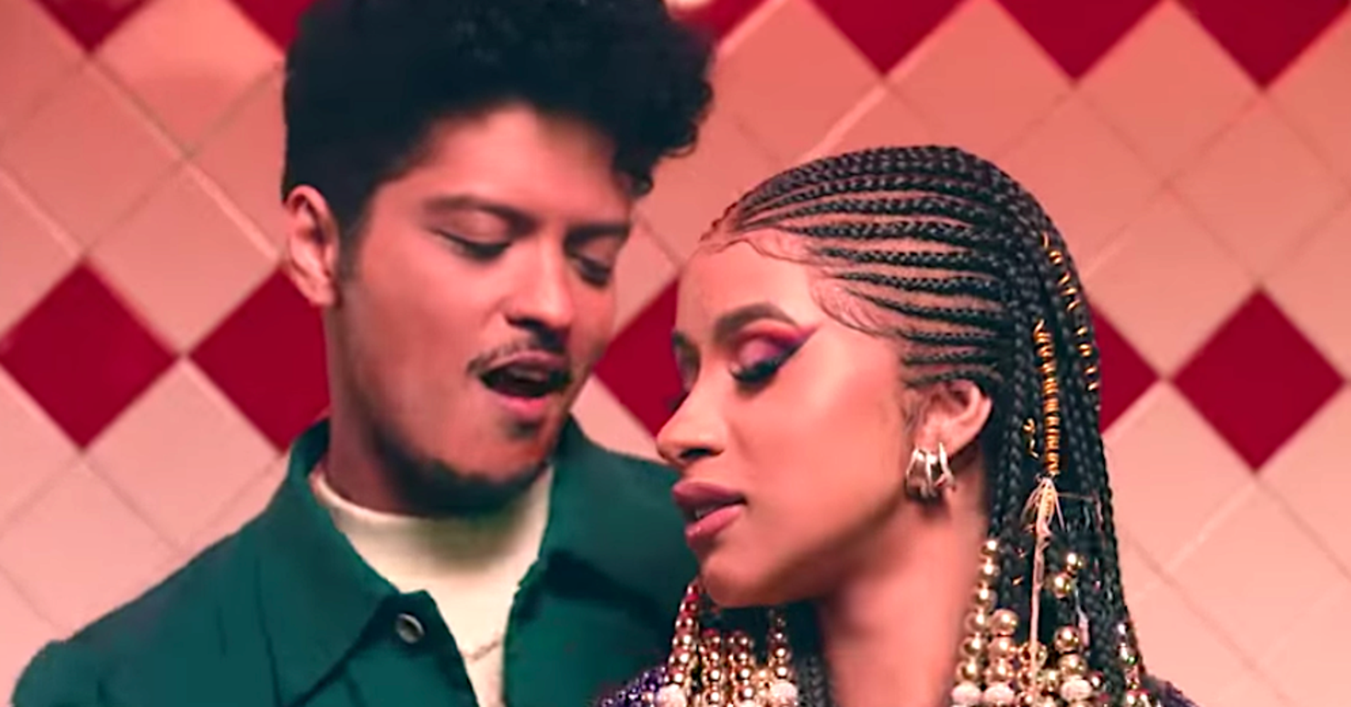Cardi B And Bruno Mars Sizzle At Taco Joint In 'Please Me' Music Video ...