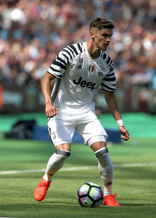 Swiss Juventus Footballer Switches Nationality To Join Bafana🇿🇦 ...