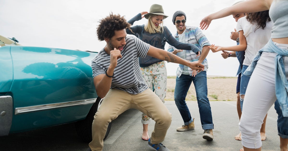 The Ultimate Playlist Guide To Your Long Weekend Road Tripping ...