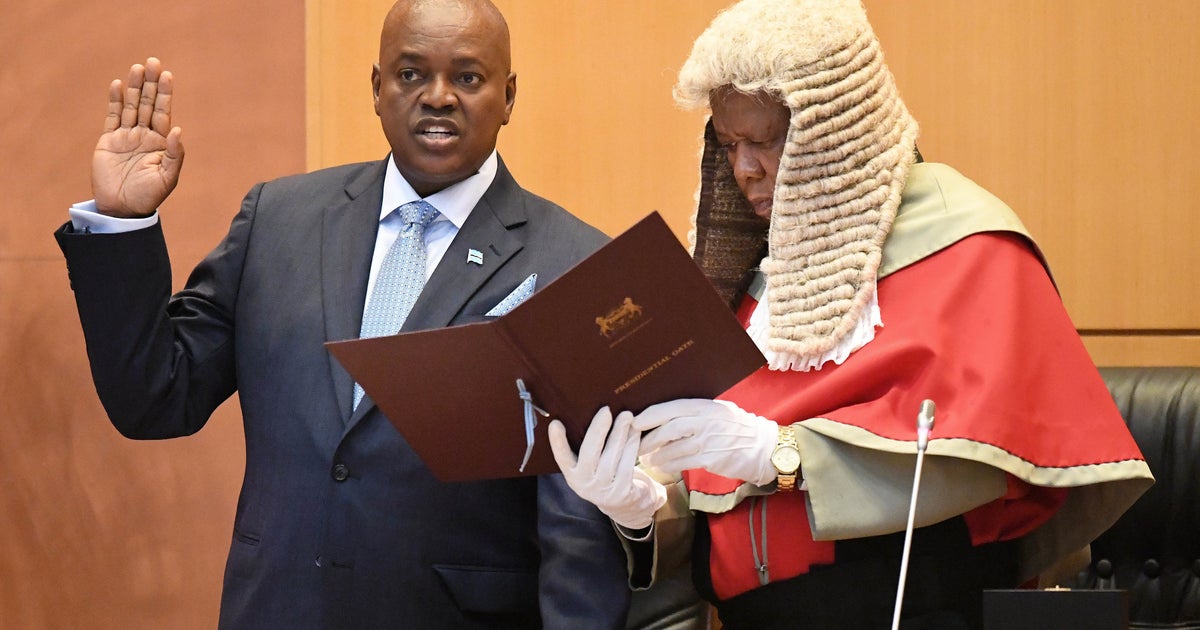 New Botswana Leader Masisi To Hold Talks With Mnangagwa In Zimbabwe ...