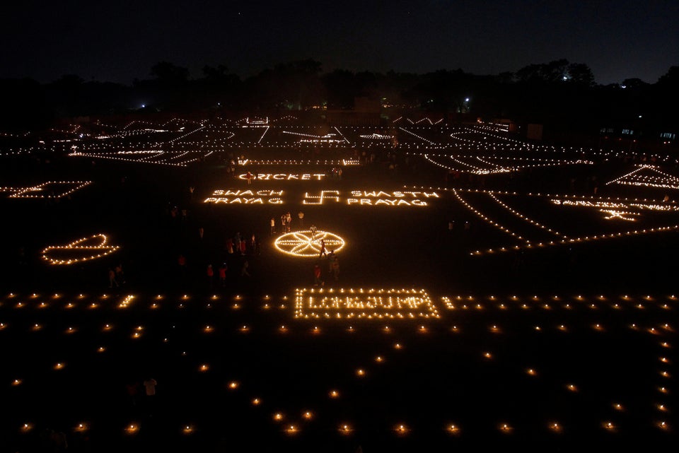 IN PICTURES: Diwali Celebrations Around The World | HuffPost UK News