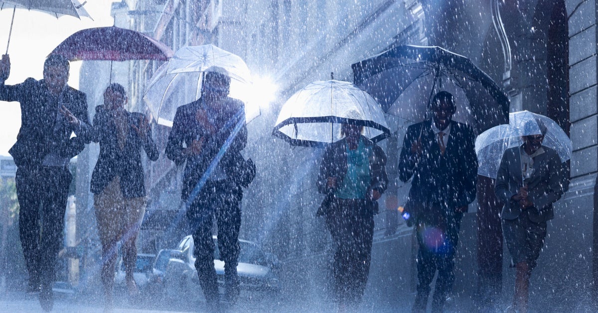 Winter Is Here ️: Widespread Thundershowers Hitting SA | HuffPost UK News