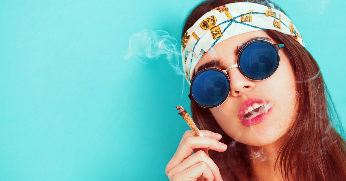 Weed Smokers Are Having Way More Sex Than The Rest Of Us Huffpost Uk News