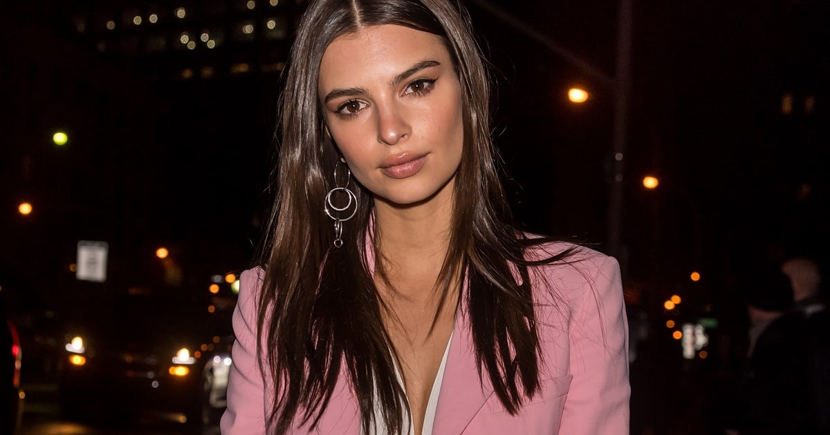 Emily Ratajkowski Slams Reporter For Slut Shaming Melania Trump ...