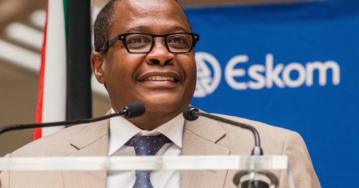 This Is The Welcome Brian Molefe Received At Eskom On Monday Morning ...