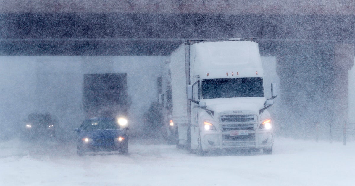 Colorado's 'Bomb Cyclone' Storm Barrels Toward Midwest | HuffPost ...