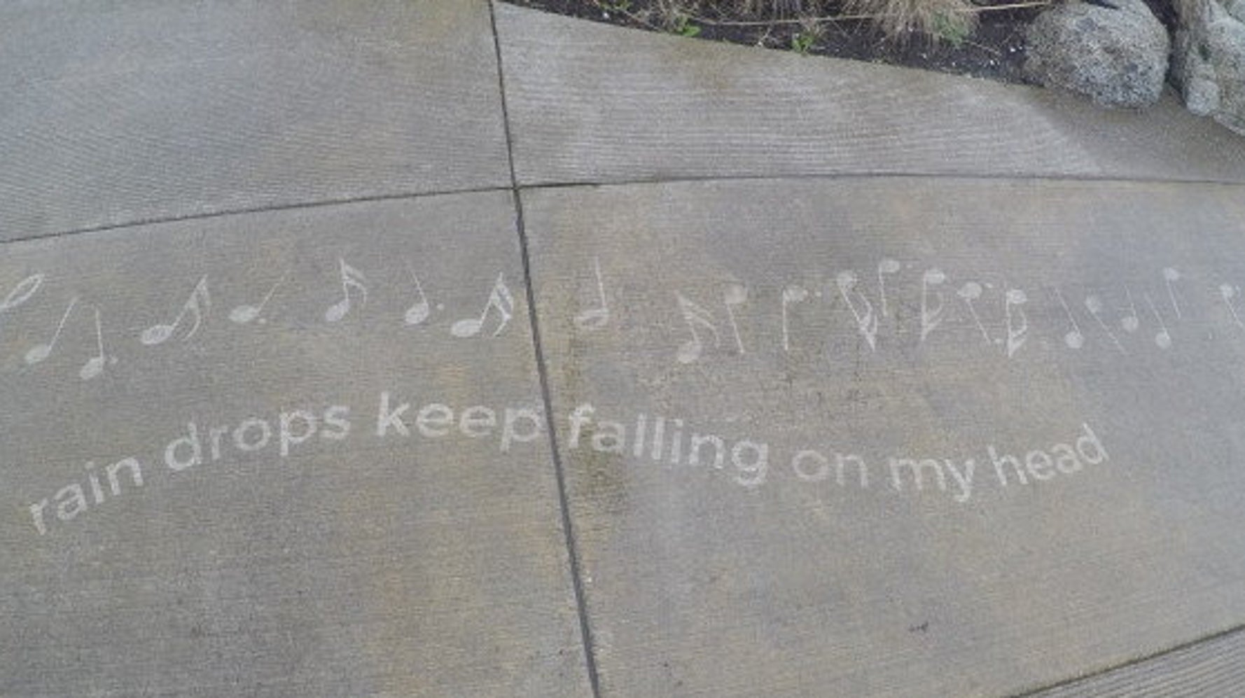Rain Works, arte urbano para alegrar los días de lluvia (FOTOS) | El ...