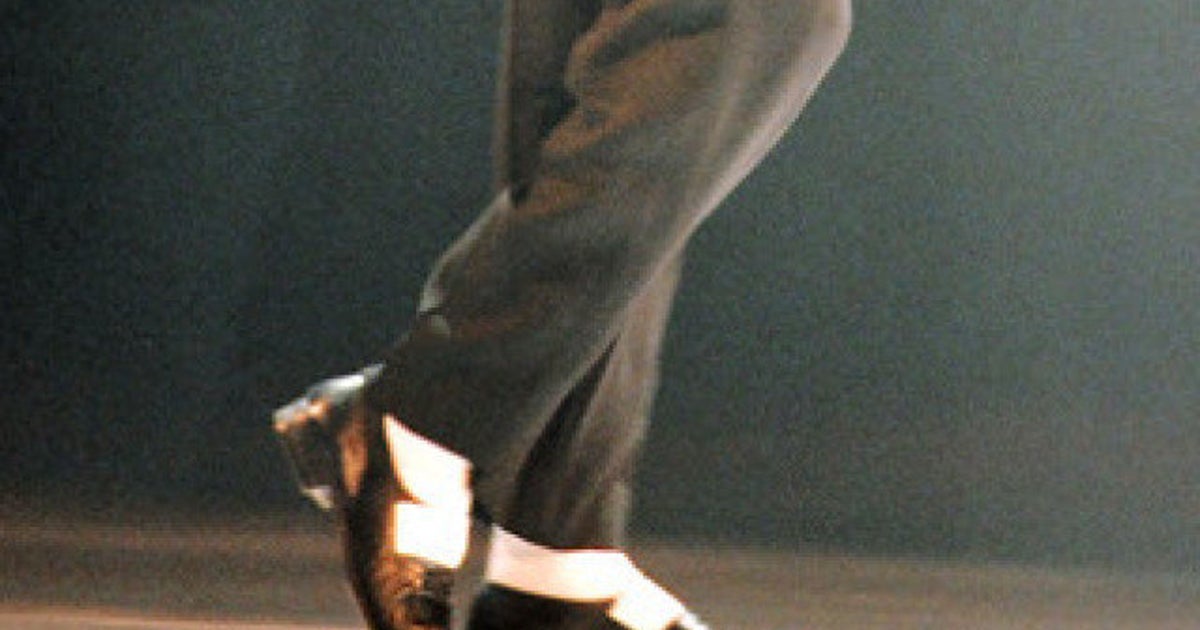Moonwalk: se cumplen 30 años de la primera vez que lo bailó Michael ...