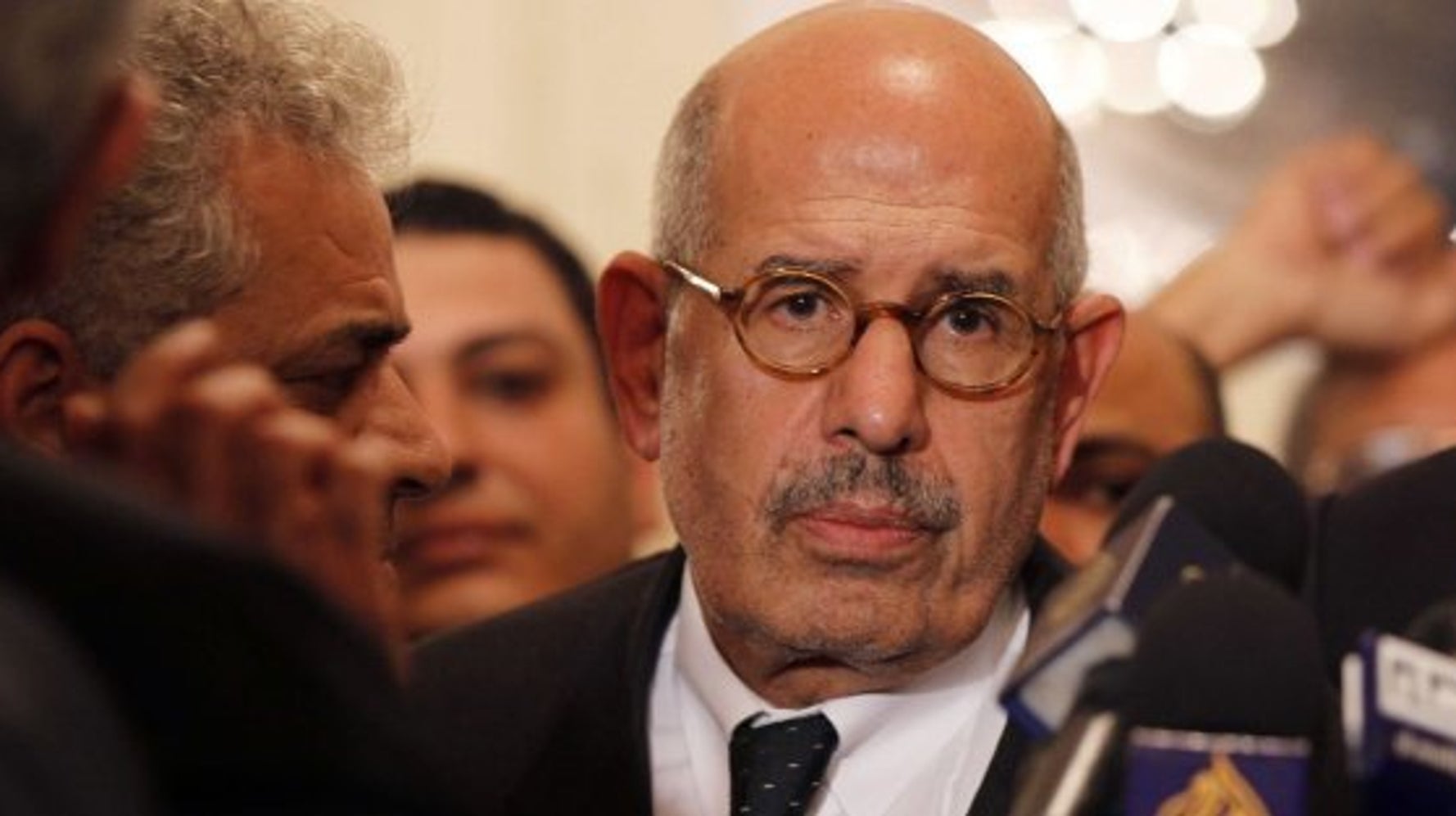 Mohamed el Baradei deja la vicepresidencia del Gobierno de Egipto | El ...