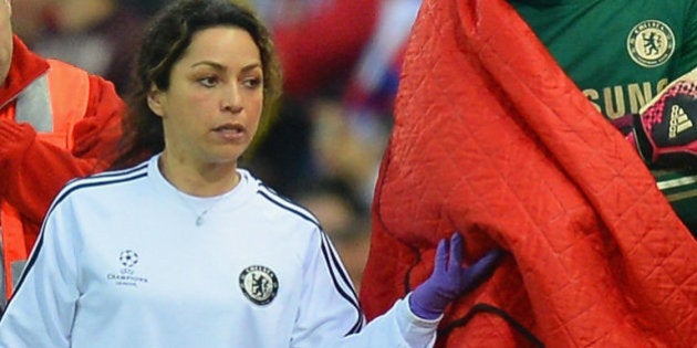 Eva Carneiro: La doctora del Chelsea de la que hablan las redes ...