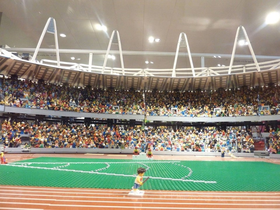 El 'Guernica' de Picasso hecho con Lego (FOTOS) | El HuffPost Tendencias